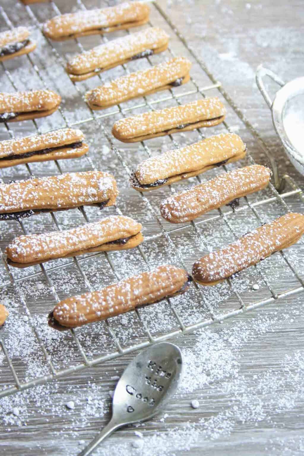 Viennese Finger Sandwich Biscuits Chez Le Rêve Français