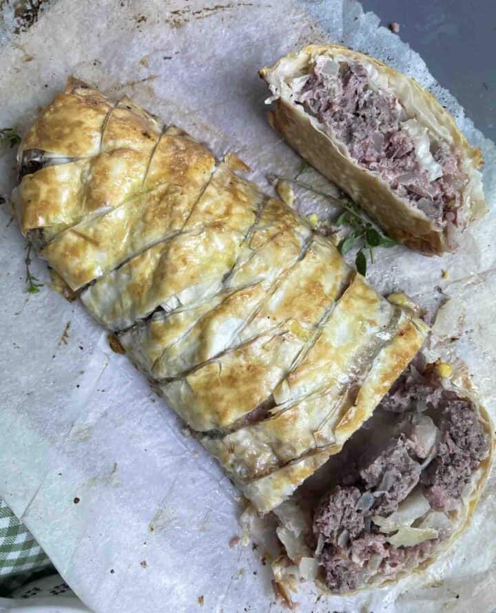 Venison Mince Sausage Plait - Chez Le Rêve Français