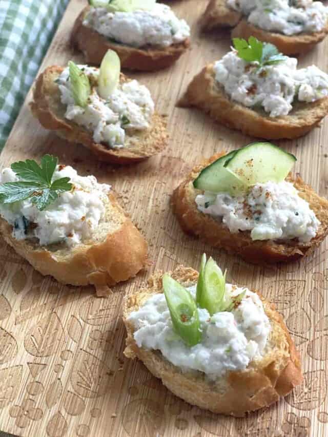 Crab Canapés - Chez Le Rêve Français