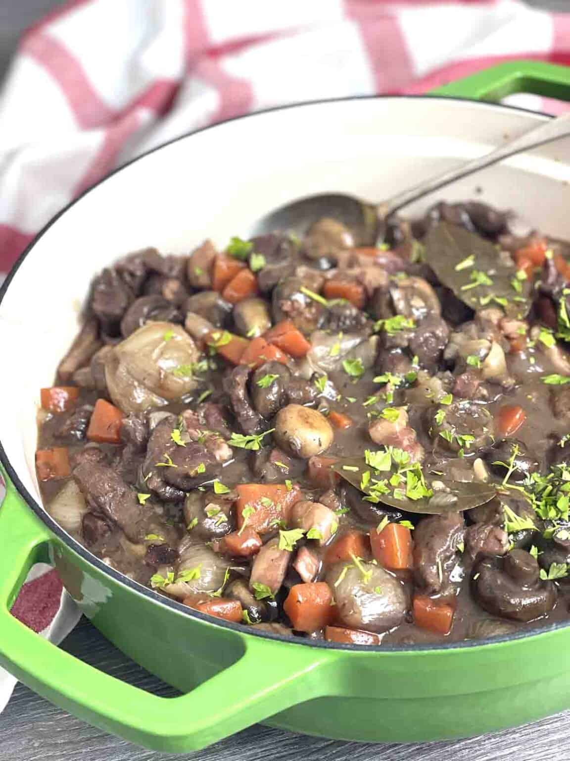 Venison Bourguignon - Chez Le Rêve Français